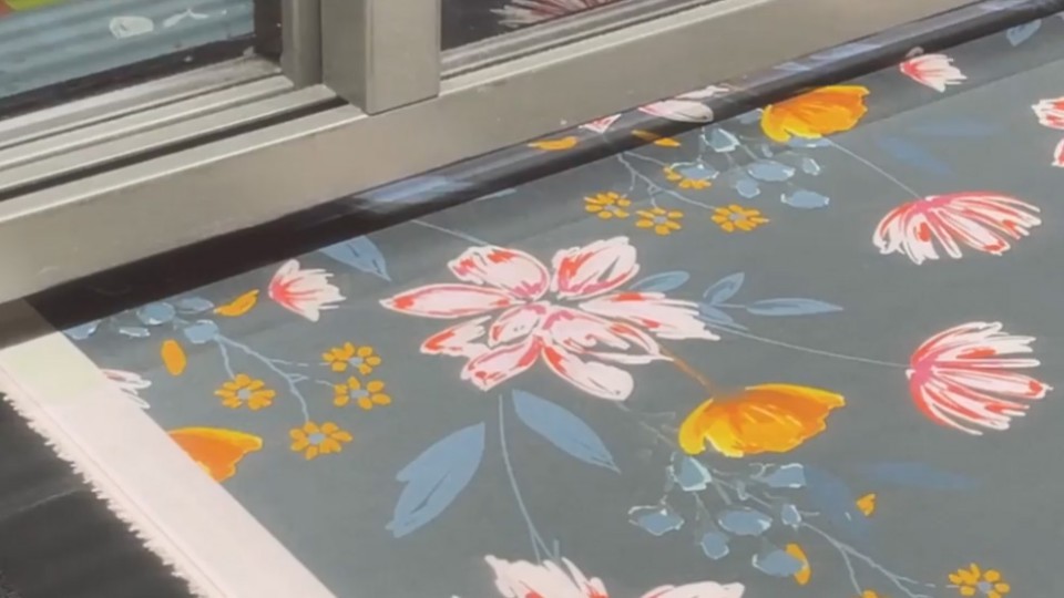 Your printing house for sustainable fashion on demand - House of U